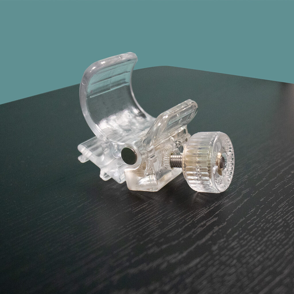 Very Displays Tube Light Bracket – Secure & Versatile Mounting